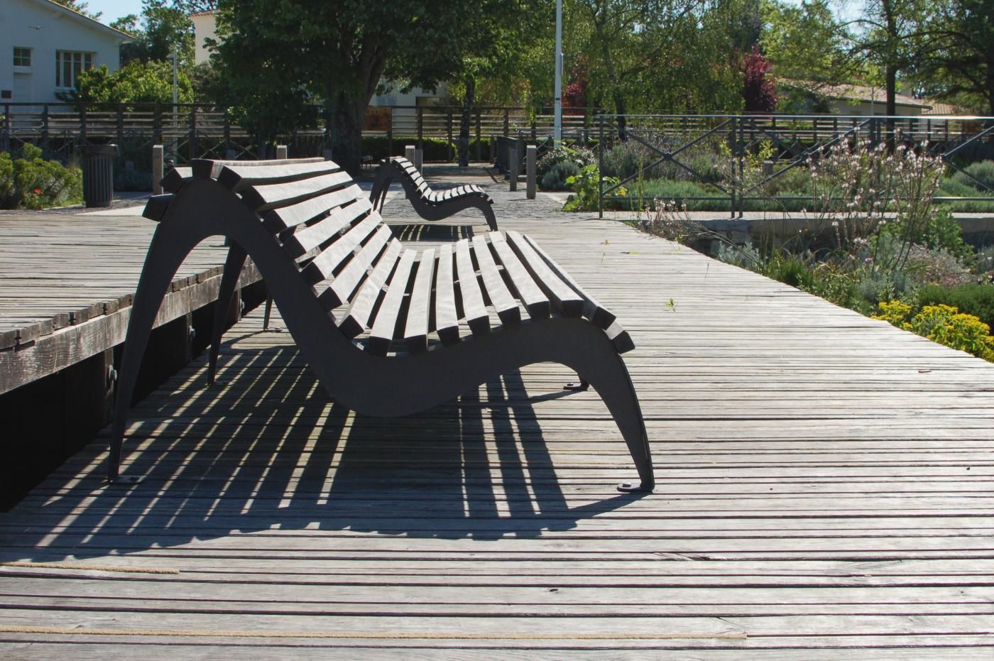 Félix associés | Projet : Paséo, gamme de mobilier urbain pour Square ...